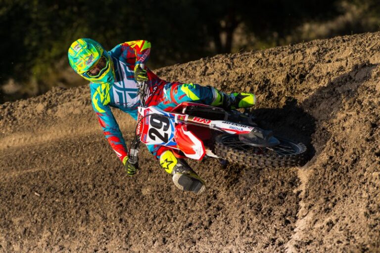 Andrew Short joins Team USA at VMXdN Foxhill 2024! - Dirt Hub
