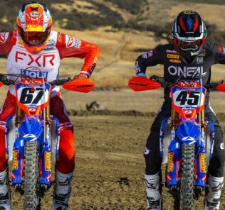 Beta reveal the 2025 RX 300 2T - 450 4T Motocross bikes - Dirt Hub
