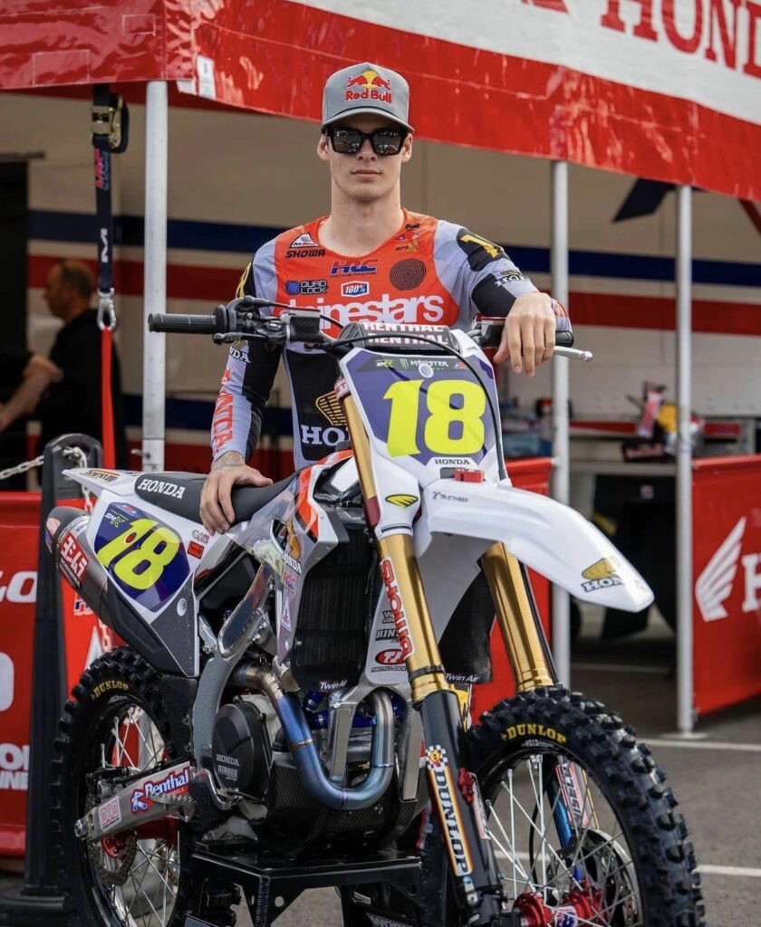 Jett Lawrence crashes on San Diego Press Day but will race! - Dirt Hub