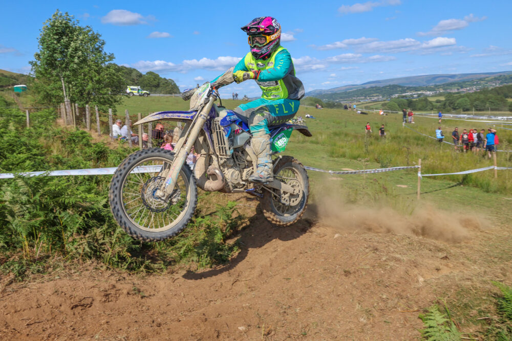 Snow edges the Battle of the Alexes! 2023 Welsh 2 Day Enduro - Report ...