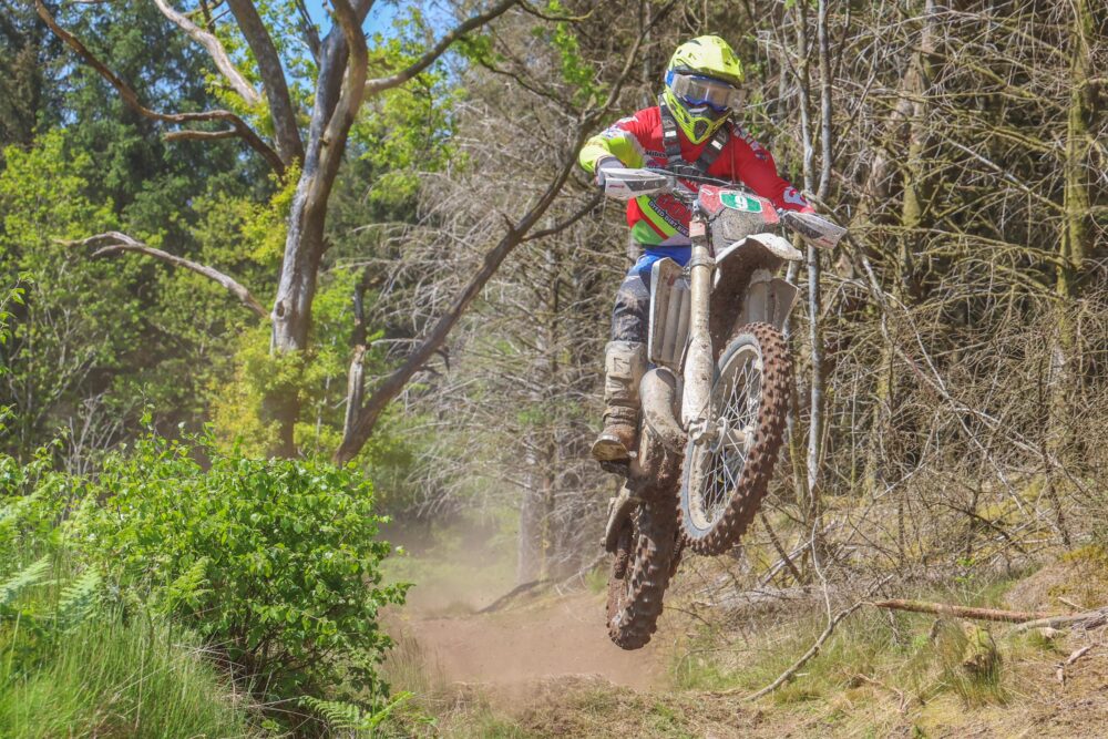 Classic Performance by Jenkins! Arwyn Rees Caio Enduro - Rundown ...