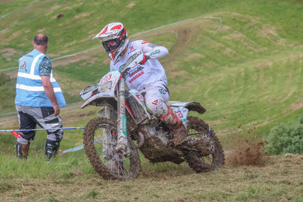 Holcombe & Williams/James claim 2024 Welsh Two Day Enduro victories ...