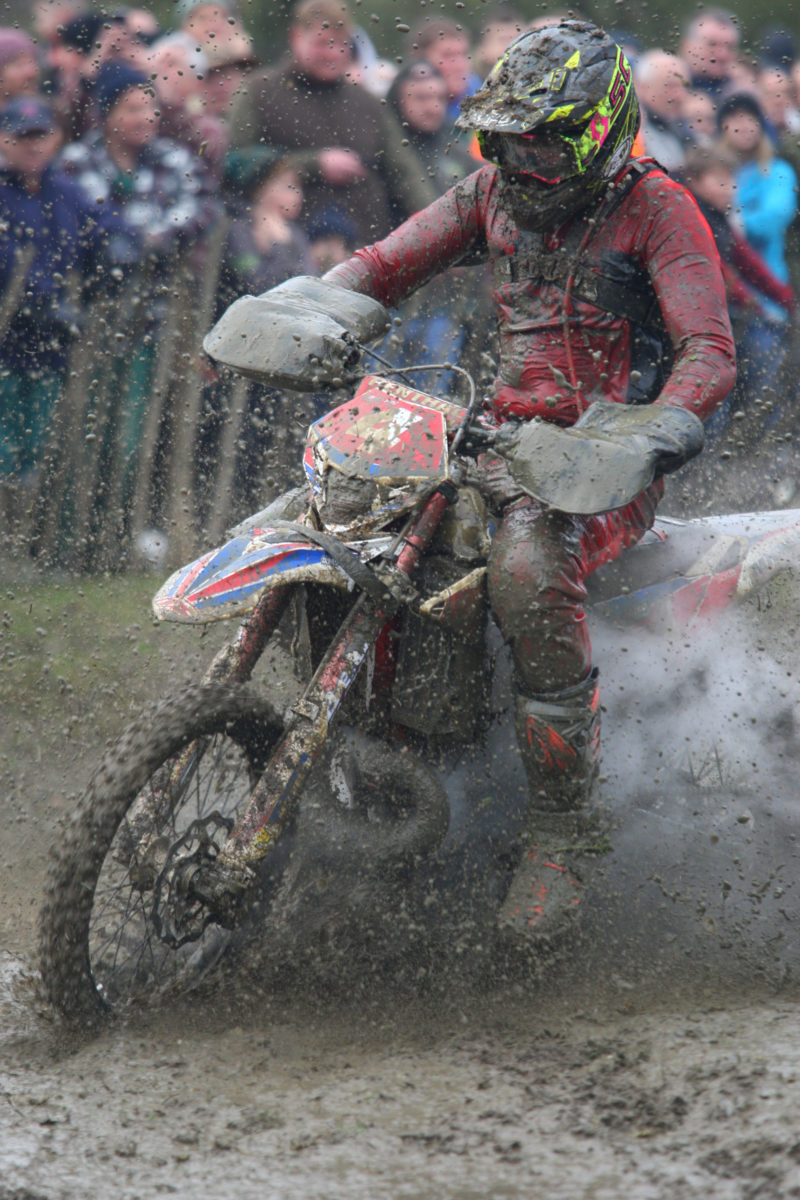 King Neville the Third! 93rd Wild and Woolly Scramble - Race Report ...