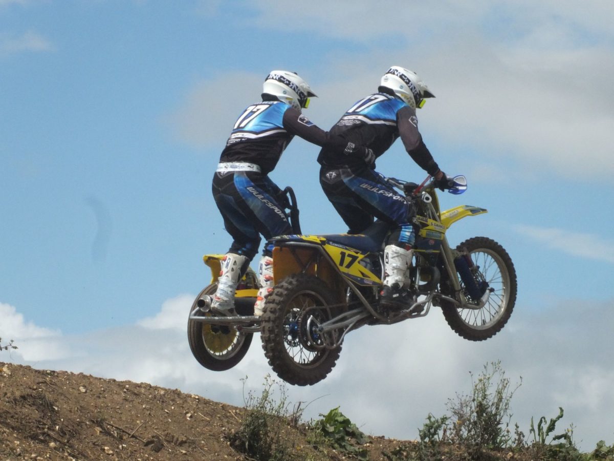 The Browns are back in town! Waterlooville MCC Sidecarcross - Report ...
