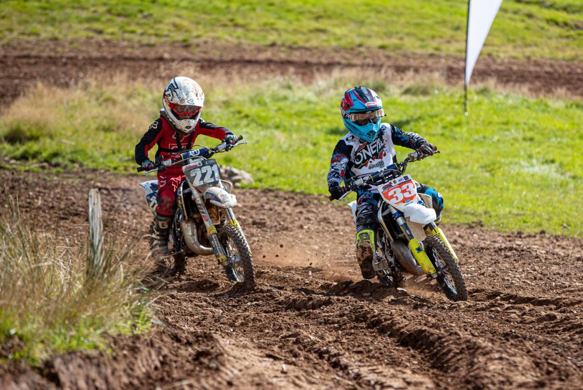 Adamson & Hague on the Gas at Duns! Scot MX SACU Scottish Motocross ...