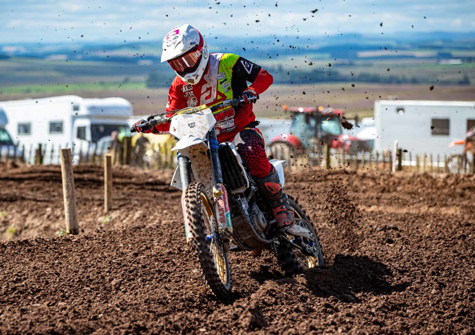 Adamson & Hague on the Gas at Duns! Scot MX SACU Scottish Motocross ...