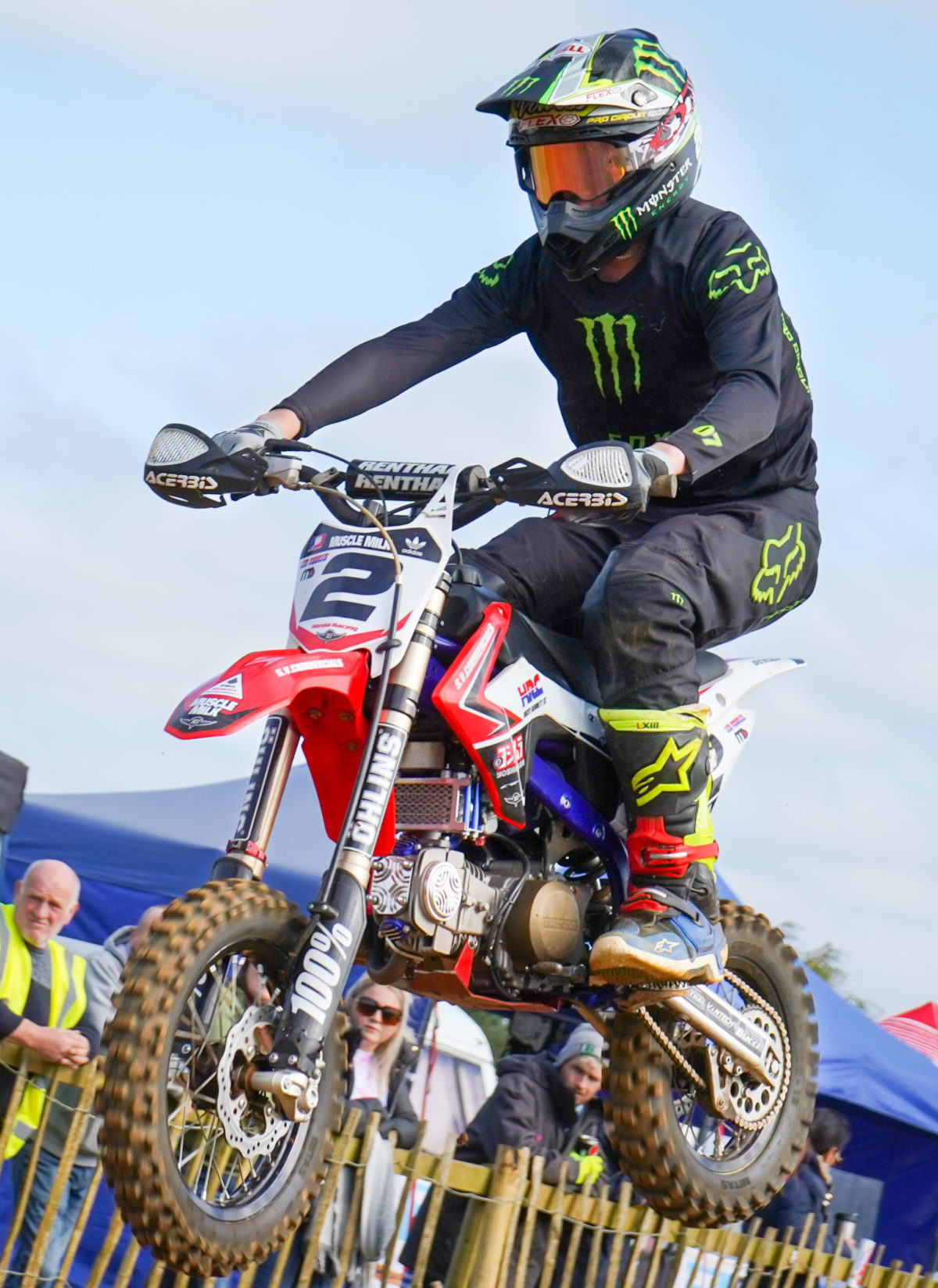 Bayliss leads the Farm Bike Invasion! British Minibike Championships ...
