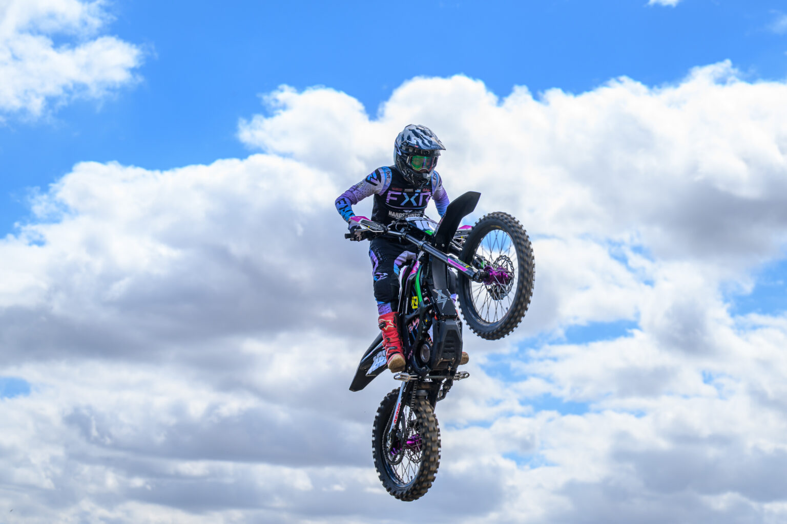Isaac Ash crowned as the 2023 EXGP British Electric X Champion with ...