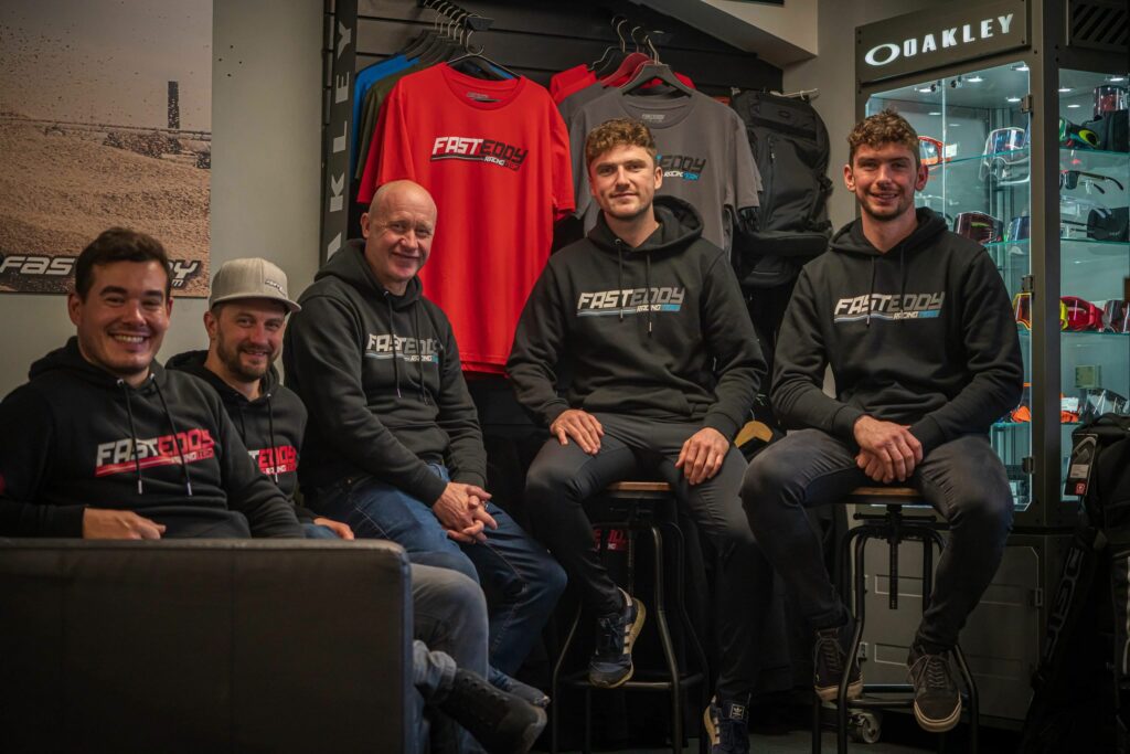 The all new Fast Eddy Racing Enduro team announce 2022 line up! - Dirt Hub