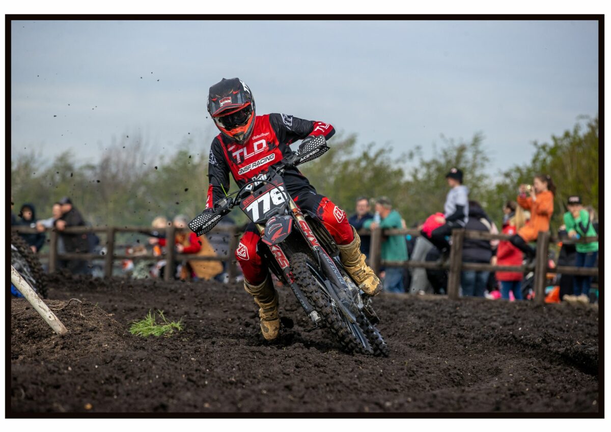 The ruts were all White! 2023 Kensworth MXC Championship Round 2 - Race ...