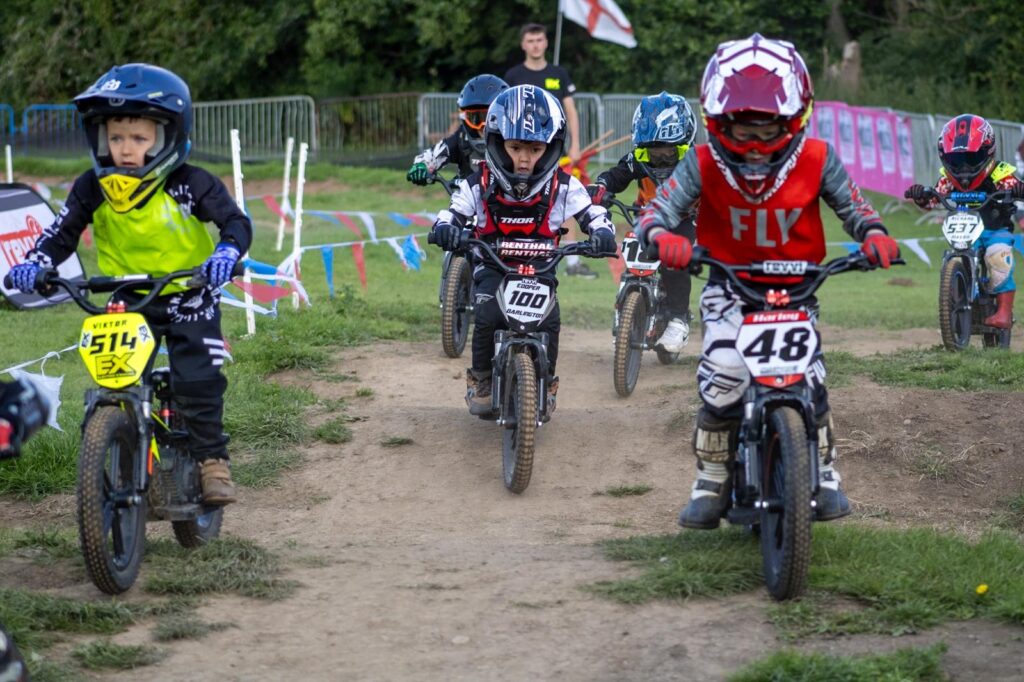 Revvi 500 racers go wild at LDR – Race Report - Dirt Hub