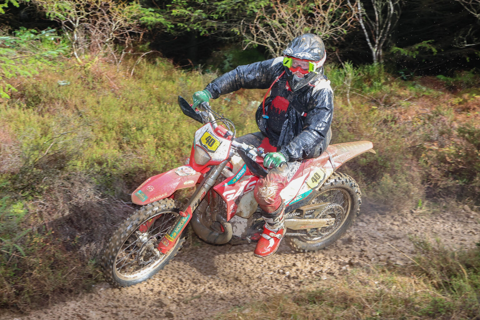 Owain Humphreys storms the 2026 Snowrun Enduro - Results and Pictures ...