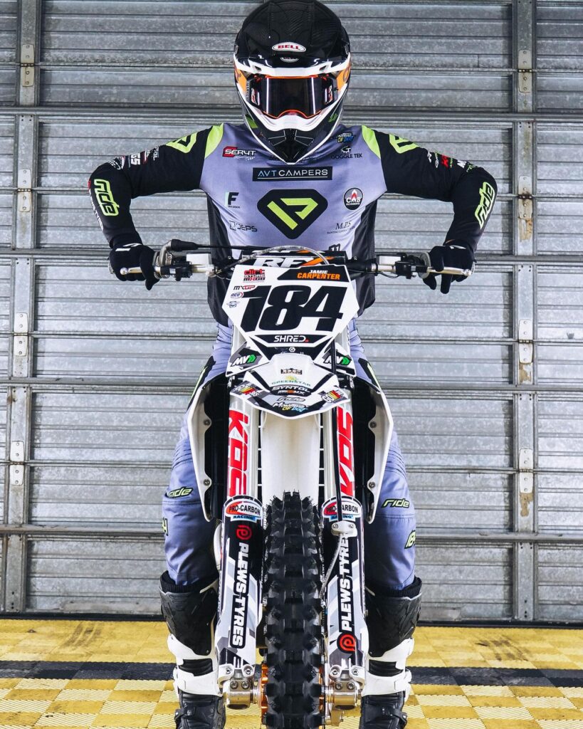 Jamie Carpenter unveils 2024 look for JC184 Goswell Racing! - Dirt Hub