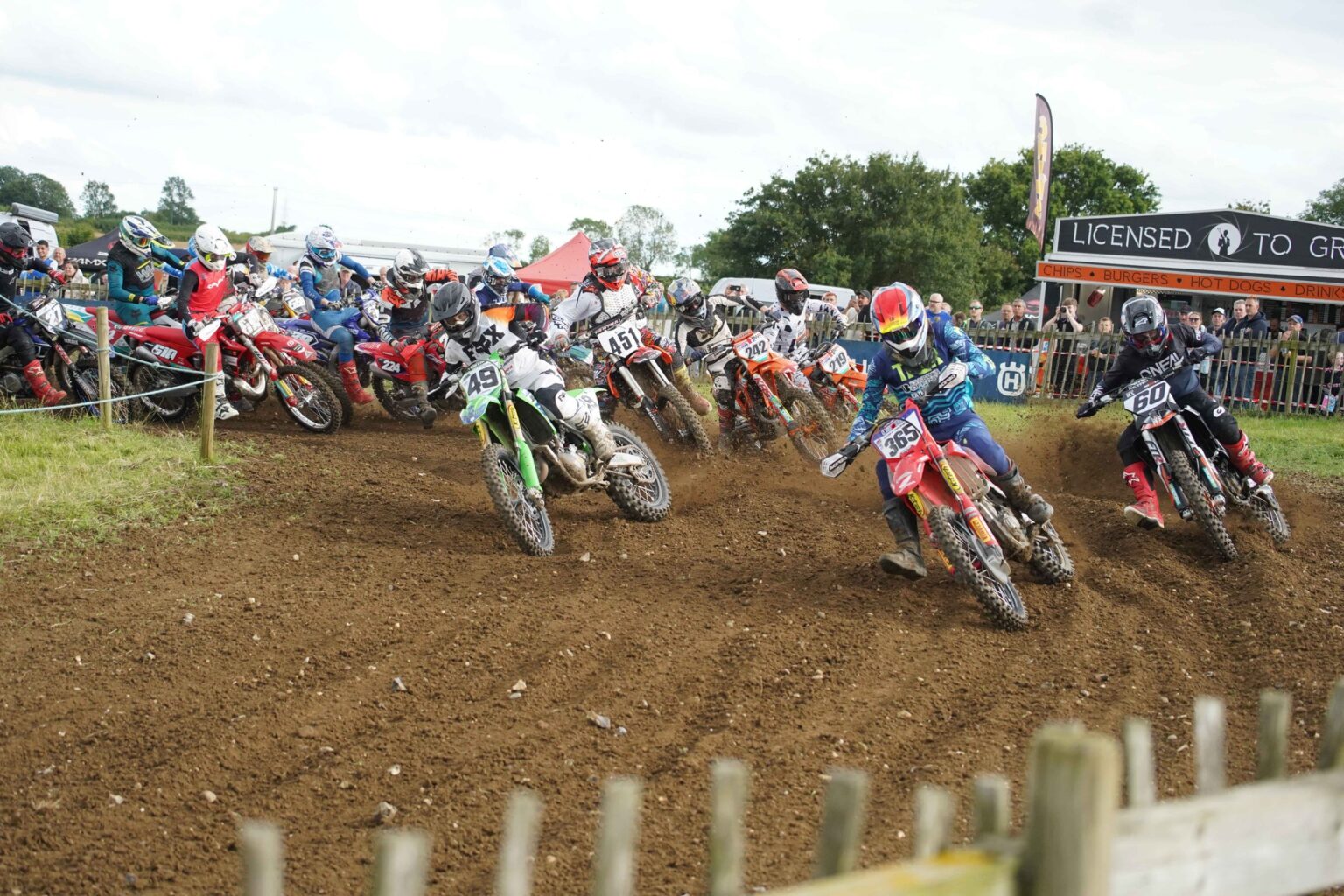 Sam Nunn continues the Wattisfield Evening MX win run with 2024 victory ...