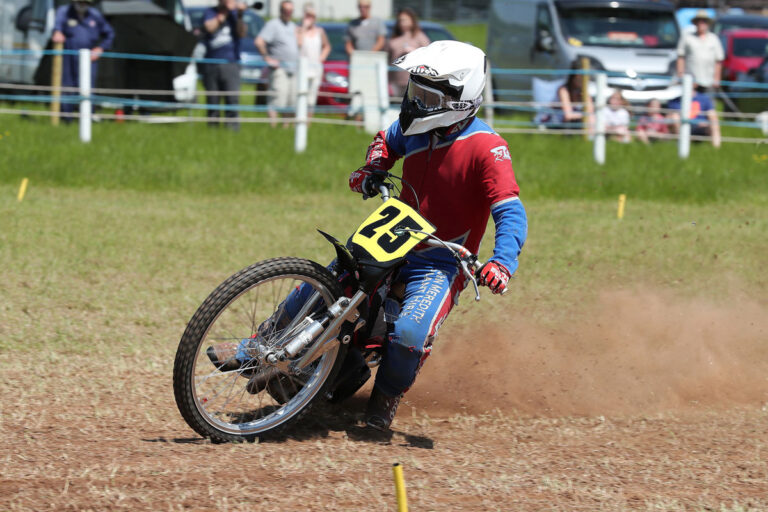 Marvellous Martin! Chaddesley Chaser Grasstrack - Race Report, Results ...