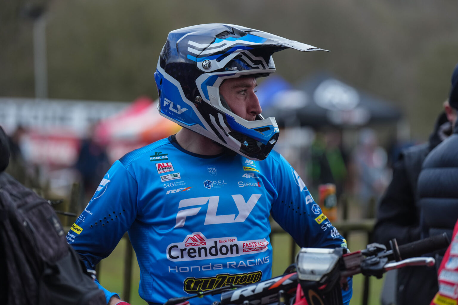 Carpenter fights back to MXGB top ten on injury return at Hawkstone ...