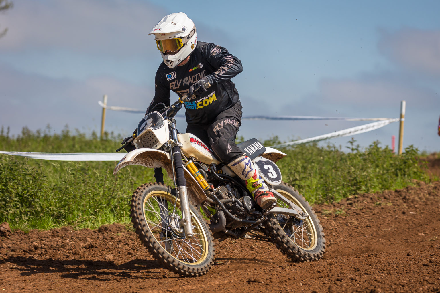 Burgess shines at Bevercotes! Toughsheet National Twinshock ...