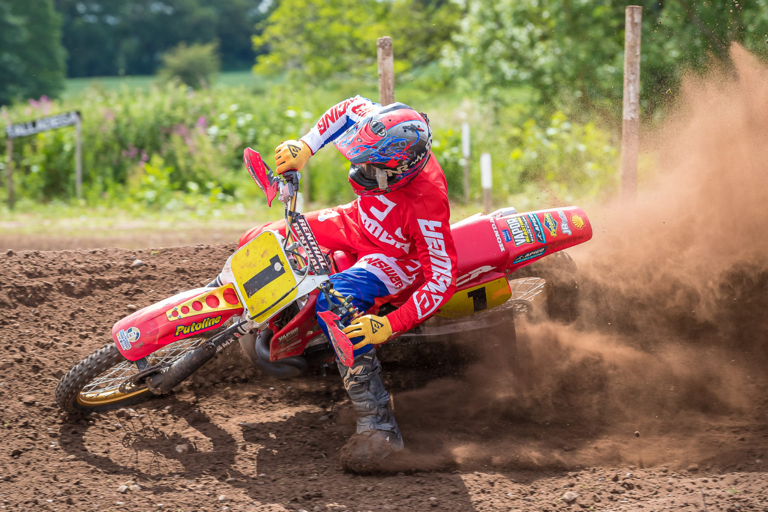 Brad toughs it out at the Grange! 2021 Toughsheet National Twinshock ...