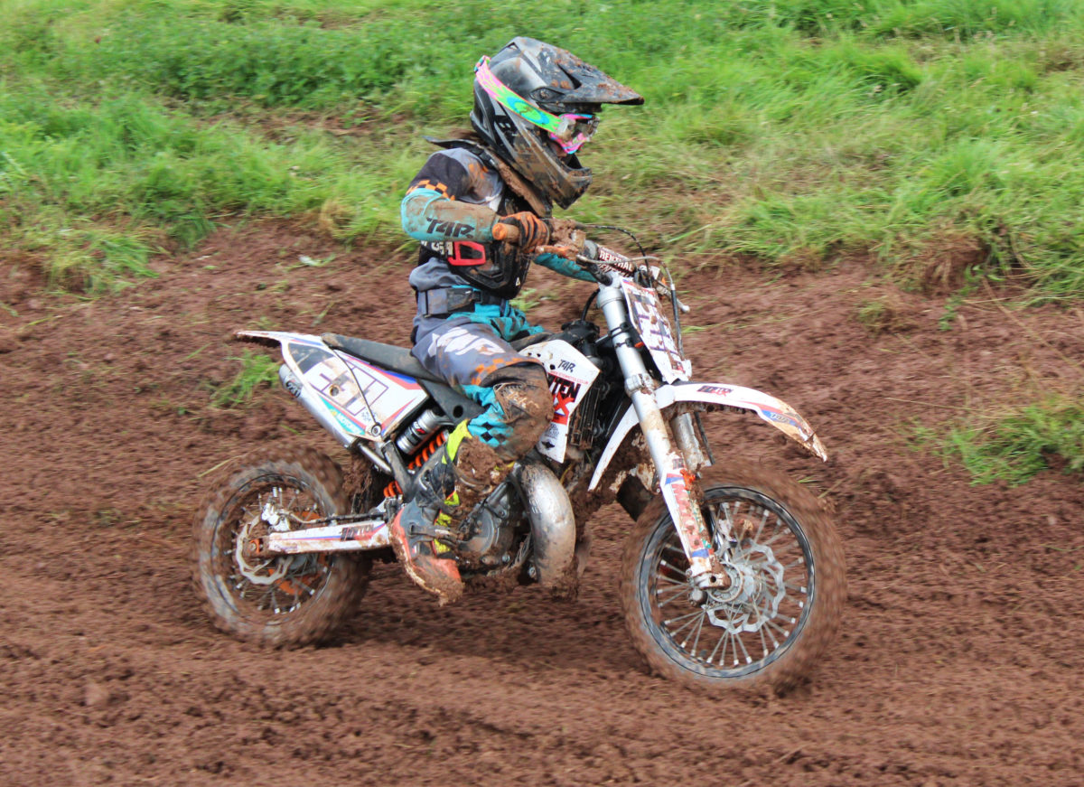 Poppy Power! British Womens Motocross Championship Round 6 - Race ...