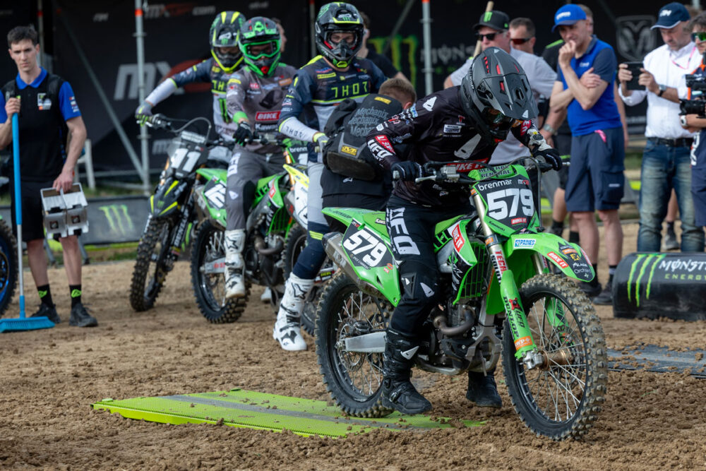 Askew, Bruce, Chambers and the Bike It Kawasaki team on their MXGP of ...