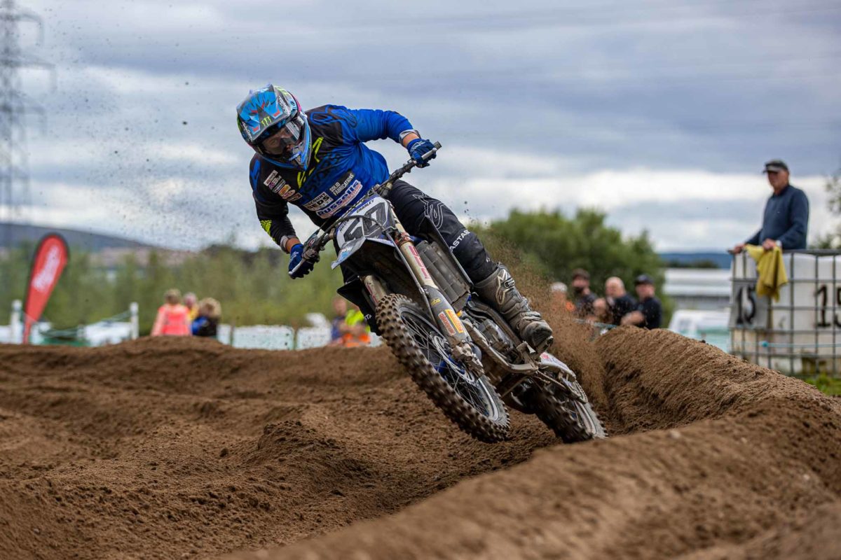 Simpson wins at Woodside! ScotMX Scottish Motocross Championships Round ...
