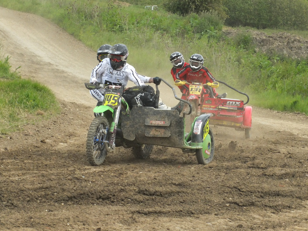 Walker shines at Brookthorpe! Nora MX Quad and Sidcecarcross ...