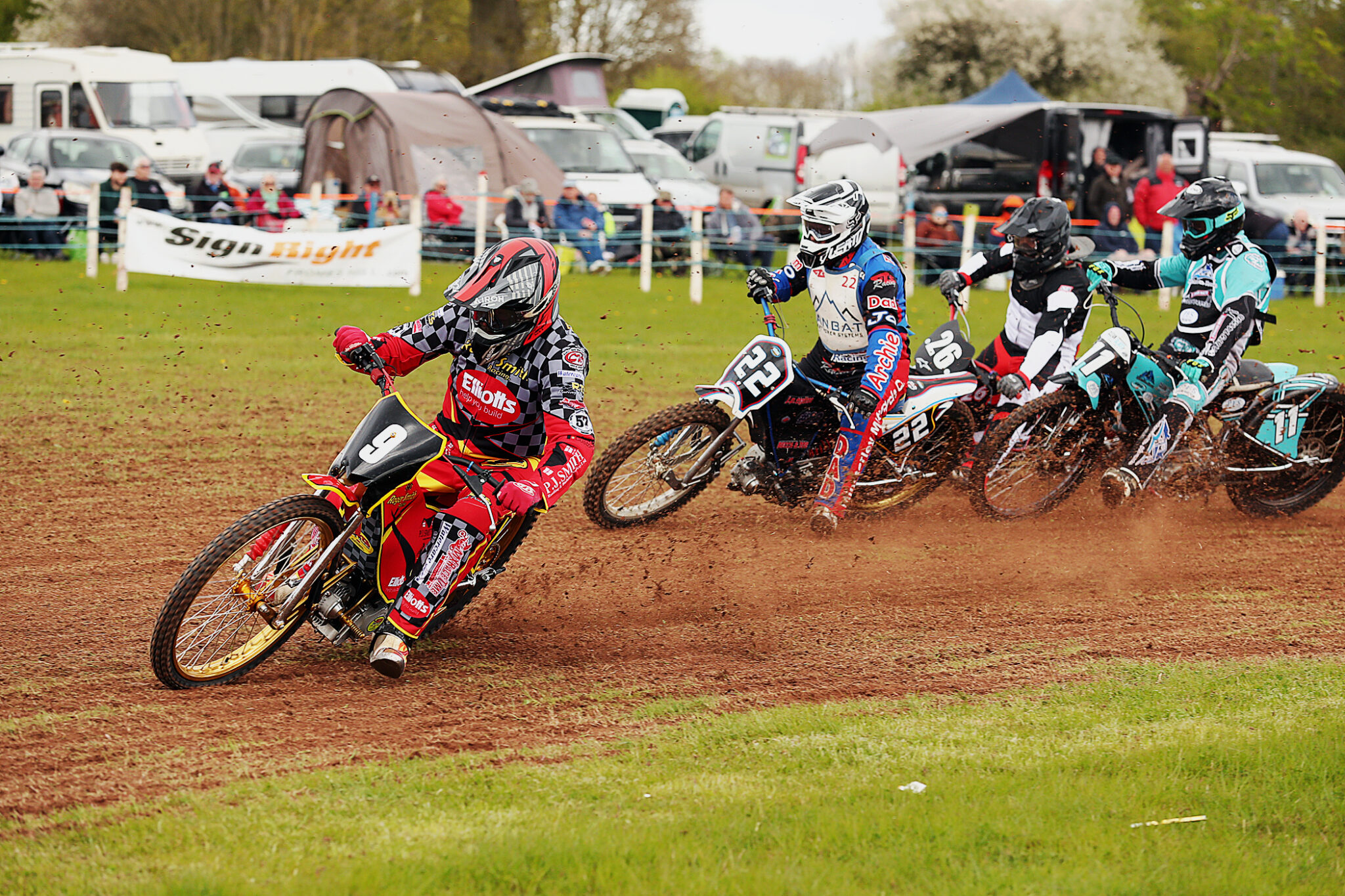 Double helping of Grasstrack for Ledbury Motorcycle Club in 2026 - Dirt Hub