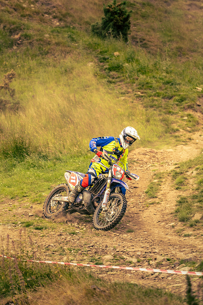 Two Man Dust up at Hapton! Raw Enduro Two Man Team Enduro - Race Report ...