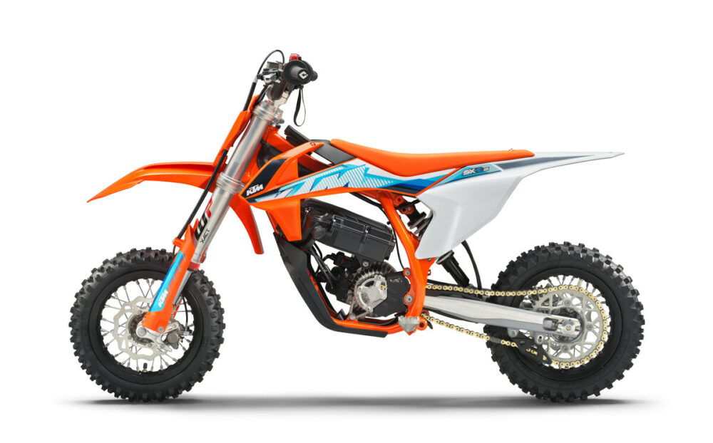 KTM grows the E-Mini Range with the KTM SX-E 3 - Dirt Hub