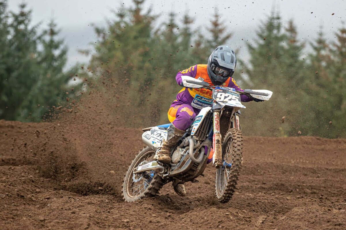 Mewse & Husband victorious at Drumclog! 2023 Scottish Motocross ...