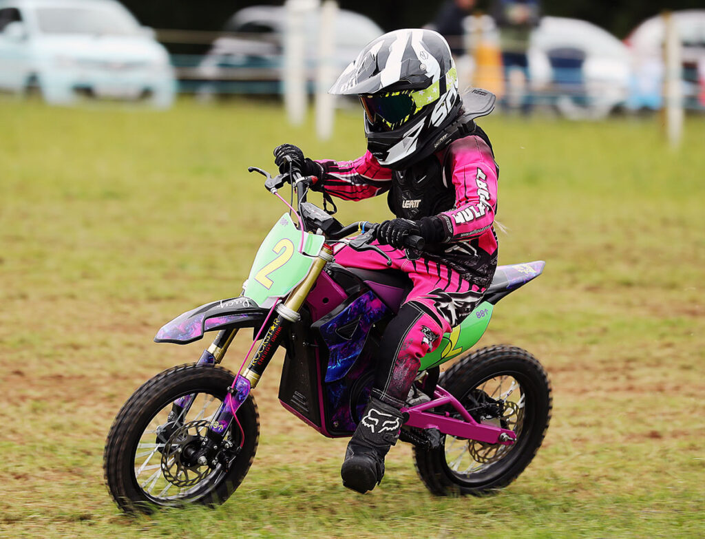 Powell Power! 2024 Bewdley Summer Spectacular Grasstrack - Race Report ...
