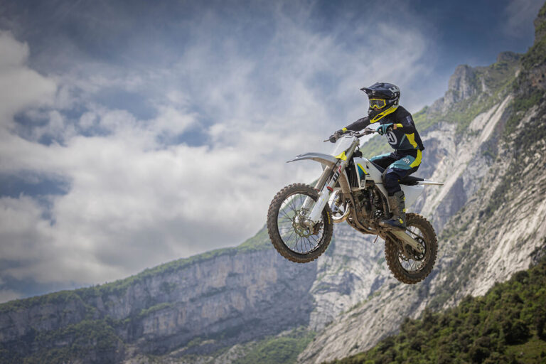 Husqvarna reveal the new generation TC85 2025 model - Dirt Hub