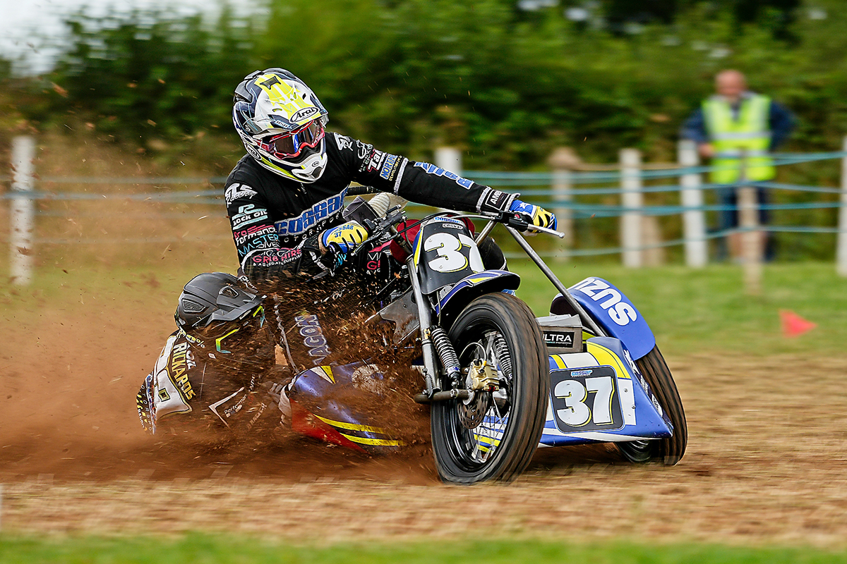 Luke the Duke of Sparrington! Ledbury Flyer Grasstrack - Rundown ...