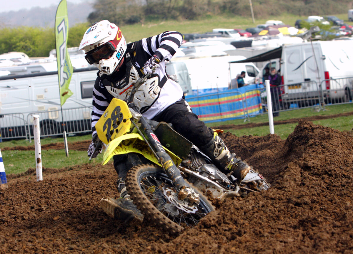 Carter claims Nibley victory! 2022 UK EVO MX Championship Round 1 ...