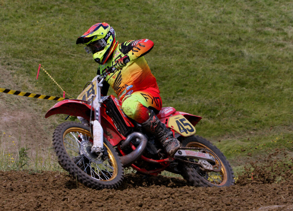 Herring rolls back the years at Wickwar! 2024 UK Evo MX Championship ...