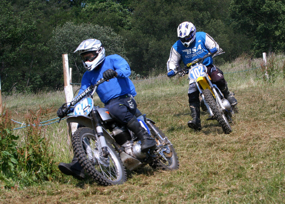 Sidecar Glory at Smeatharpe for the Breachers! Devon Classic Scramble ...
