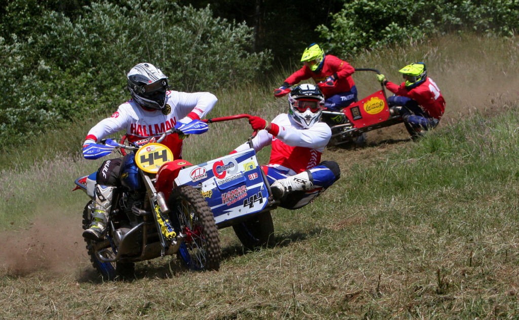 Sidecar Glory at Smeatharpe for the Breachers! Devon Classic Scramble ...
