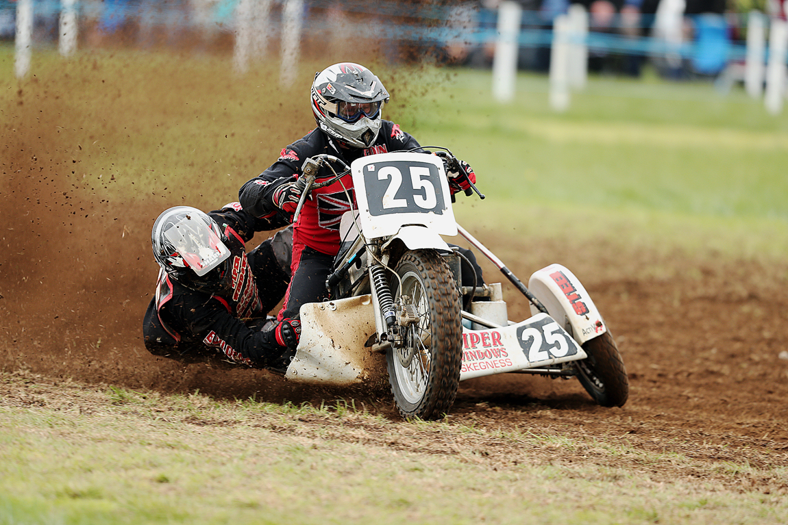 Bomber Command! 2023 Barracks Bonanza Grasstrack - Race Report, Results and Interviews - Dirt Hub