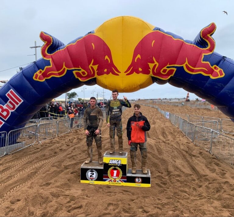 Clubman victory for Edmondson! 2023 AMCA Skegness Beach Race - Clubman ...