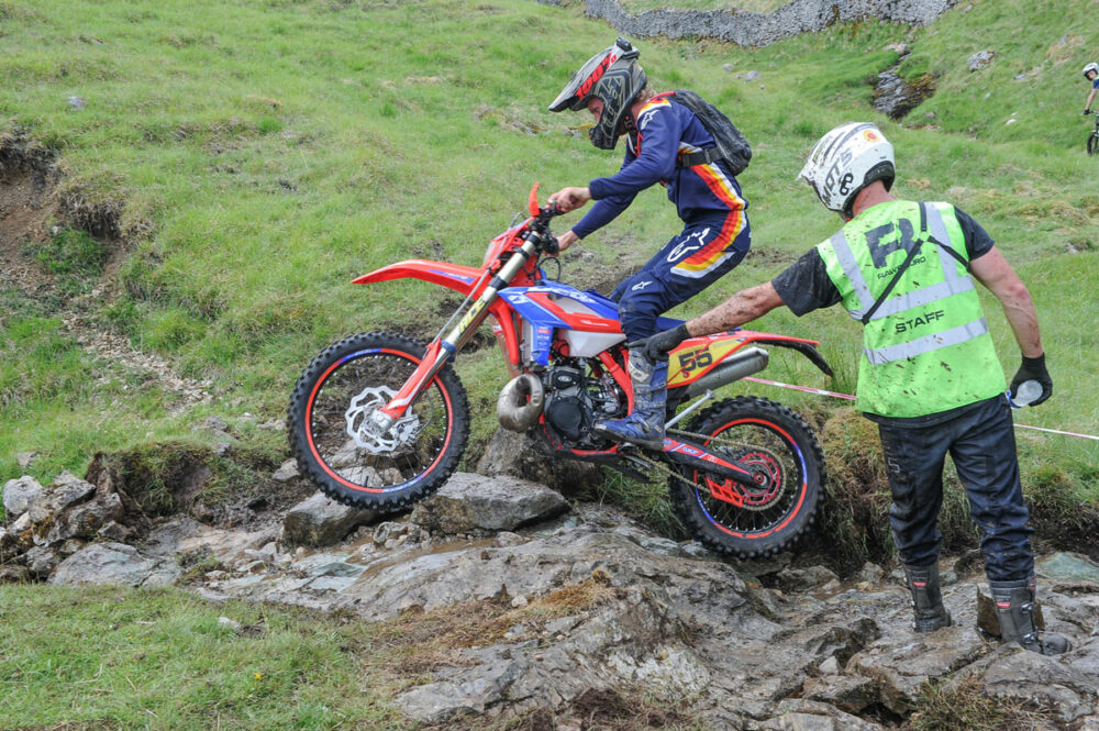 Peace of cake! 2023 Summit Extreme Enduro - Race Report & Results ...