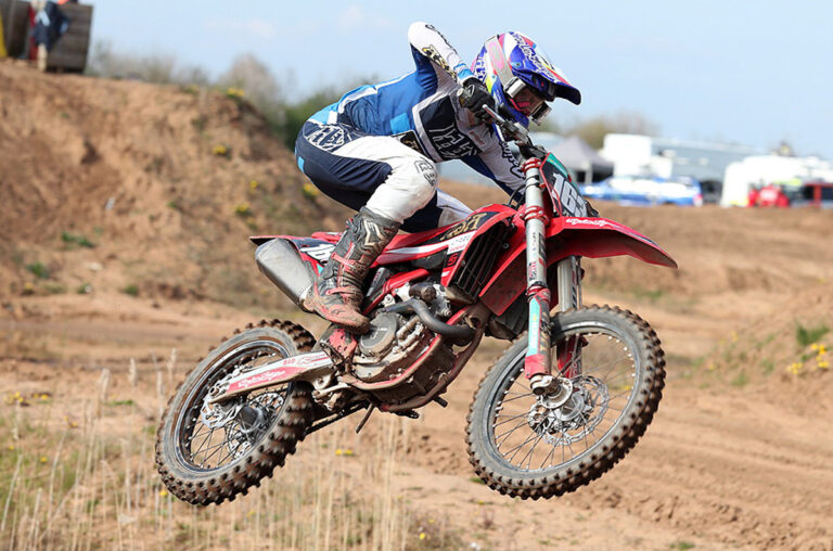 Magic Mustoe! 2023 AMCA British Motocross Championship Round 1 - Race ...