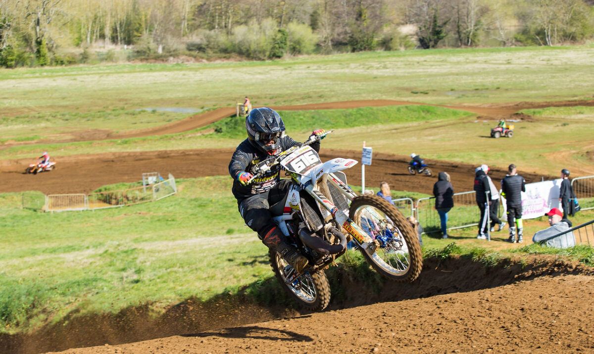 Burton bags reunion win at Culham! 2022 Motocross & Speedway Memories ...
