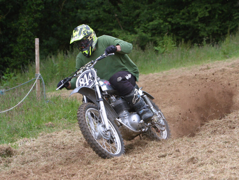 Classic Victory for Webb! 2024 Smeatharpe Flyer Classic Scramble - Race ...