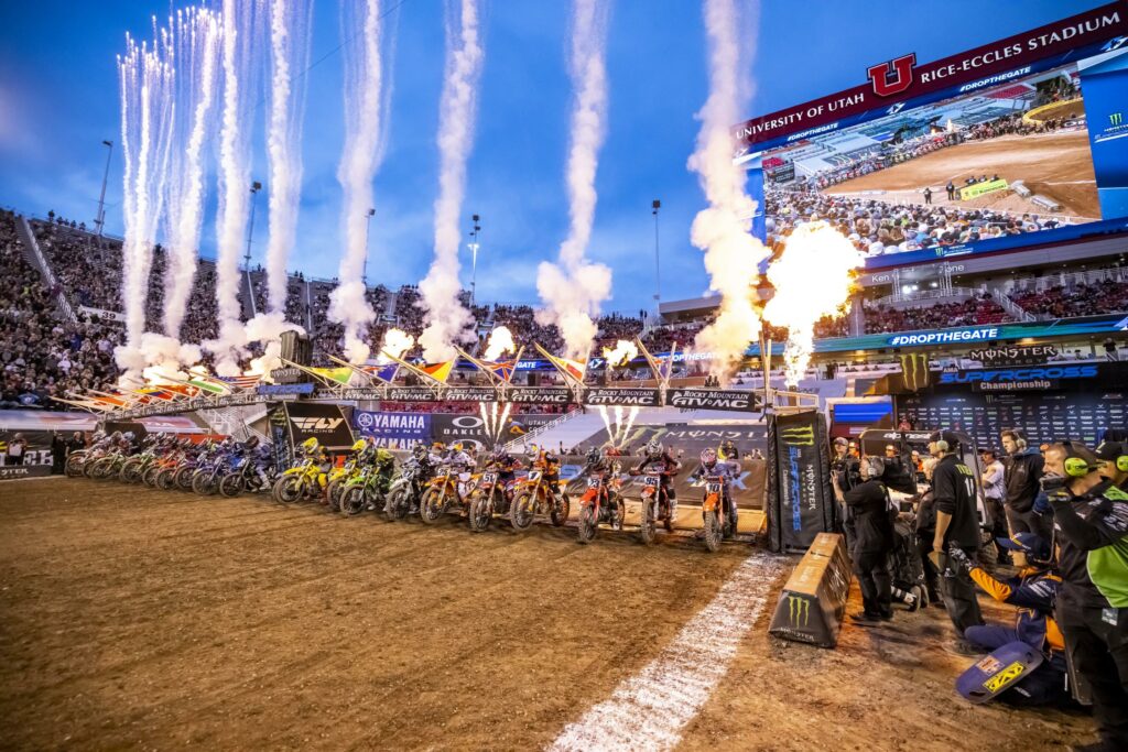 SuperMotocross Video Pass - 31 events, Race Day Live and More! - Dirt Hub